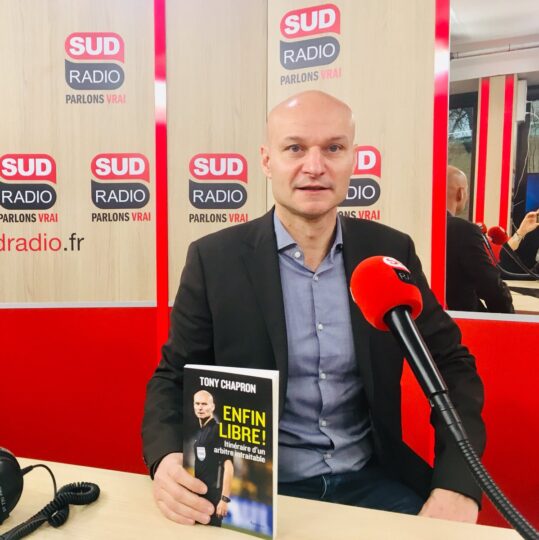 Tony Chapron, "l’univers de l’arbitre, c’est un univers ...
