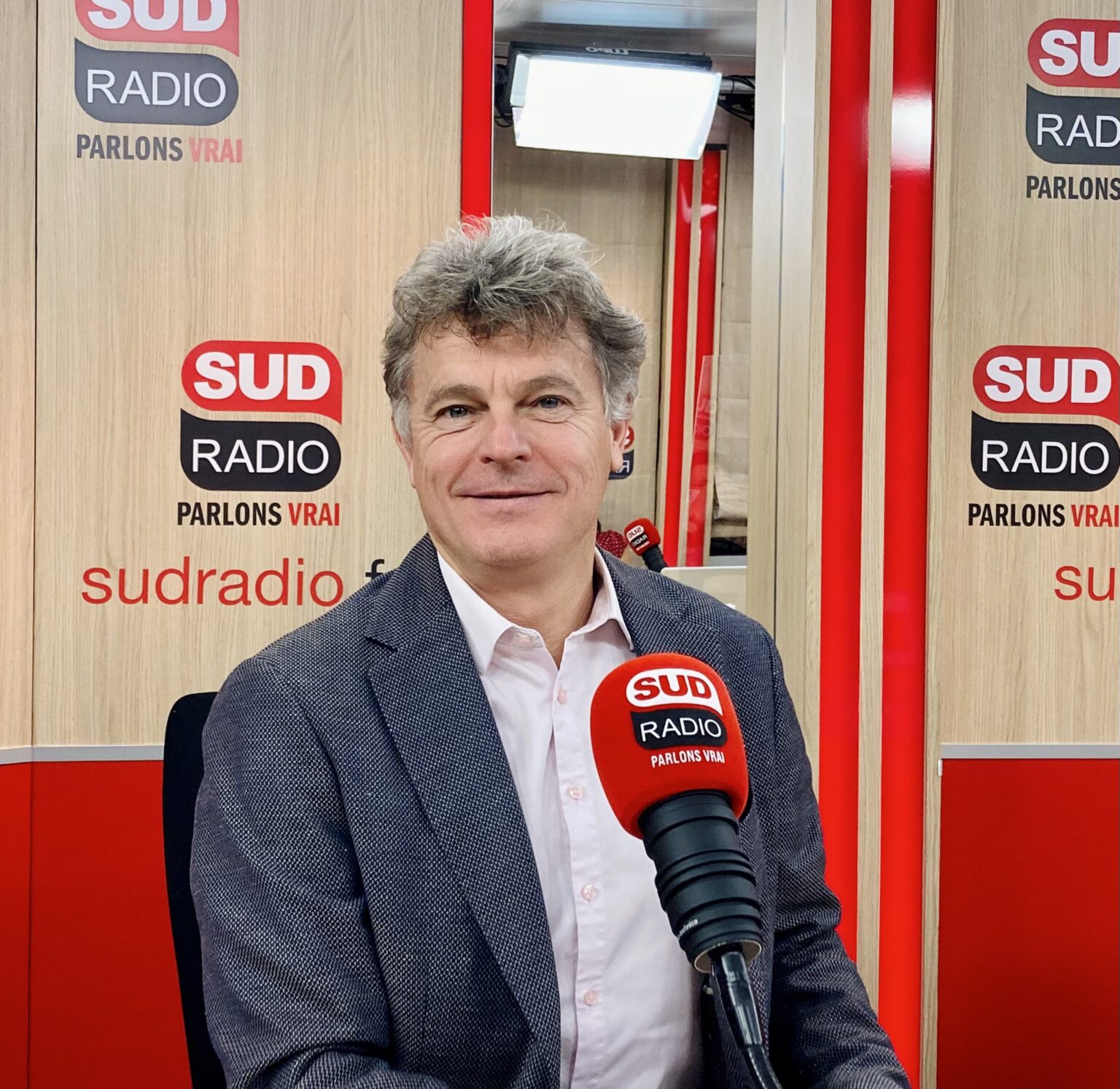 Fabien Roussel : "Les frontières sont utiles avec un virus ...