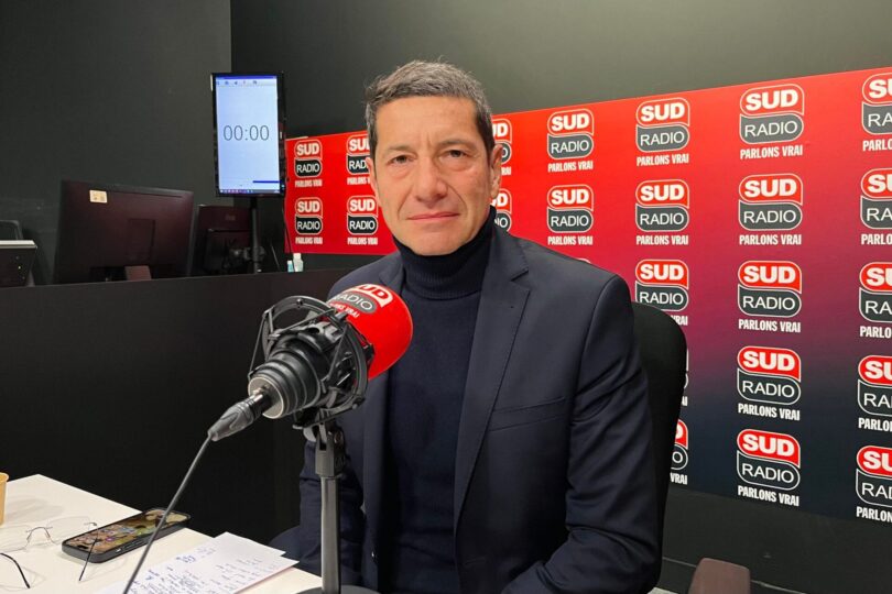 Avec David Lisnard, maire LR de Cannes et président de l'AMF