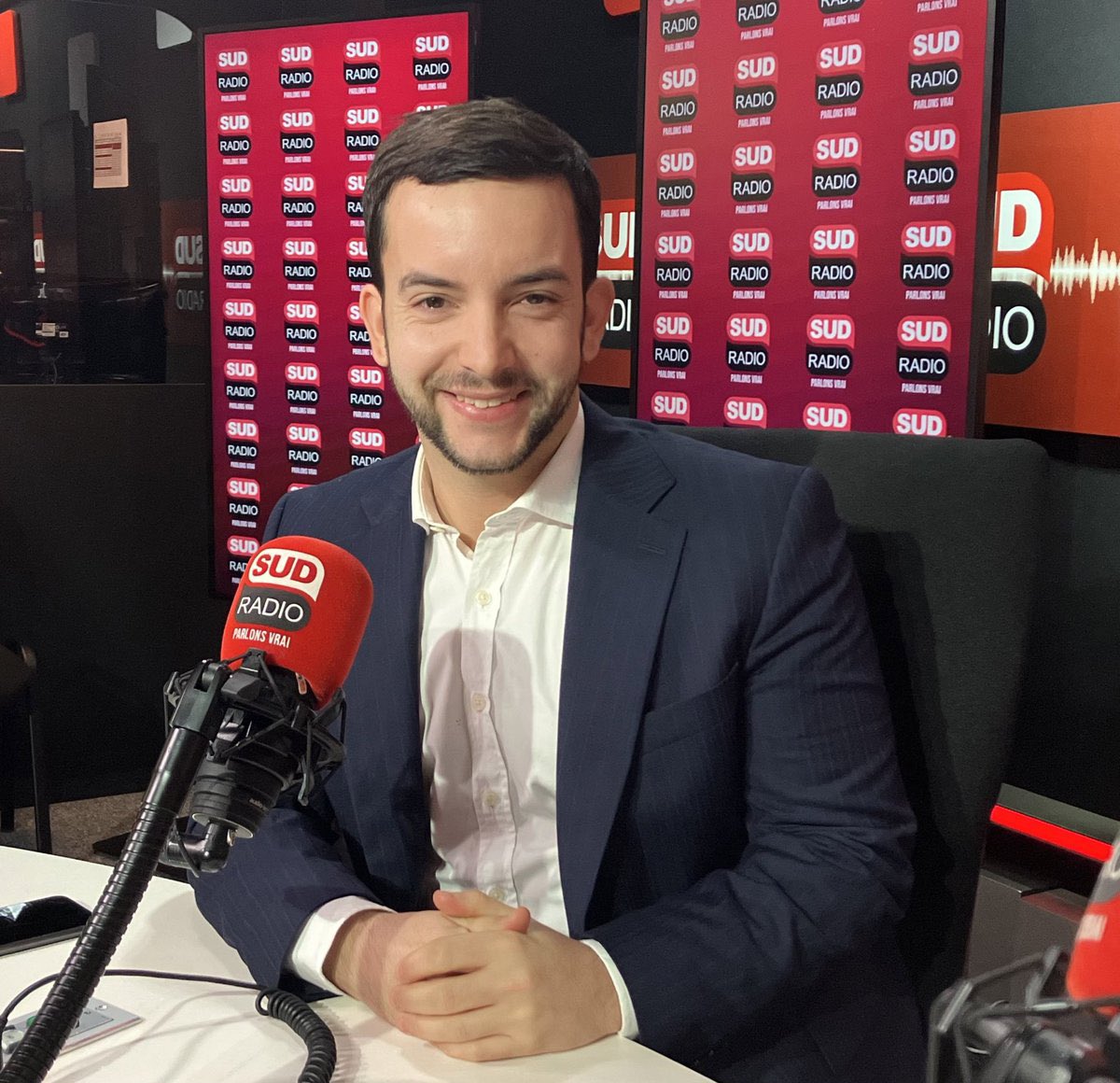 Avec Jean-Philippe Tanguy, député RN de la Somme et membre du ...