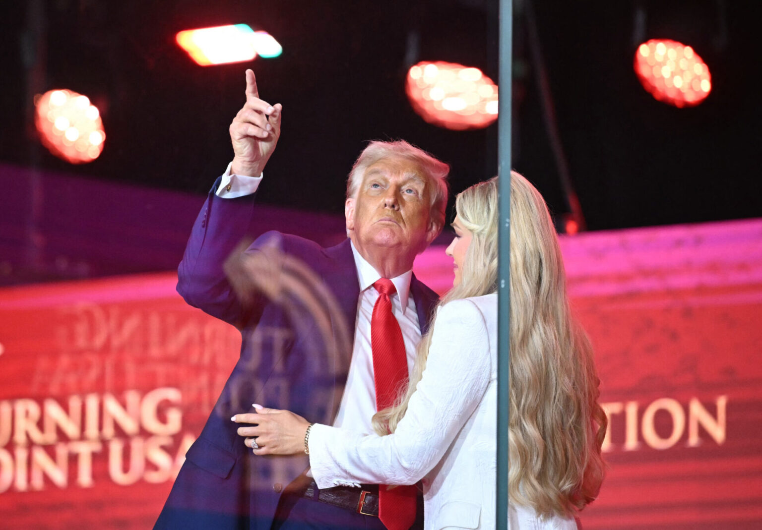 « Tous Charlie » : Trump et Vance rendent hommage à Charlie ...